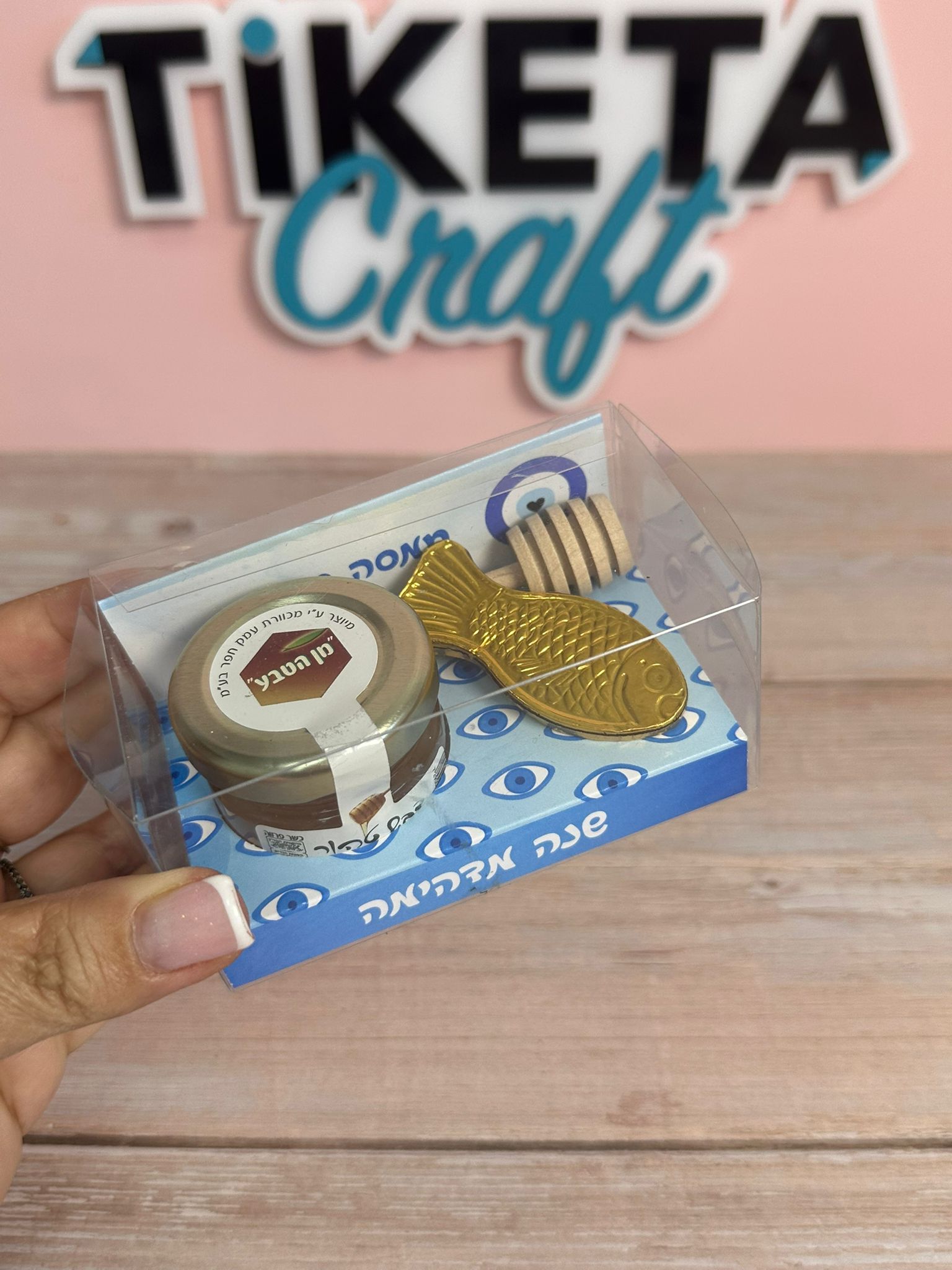 תגית עגולה קוטר 50 למיתוג אישי TIKETA