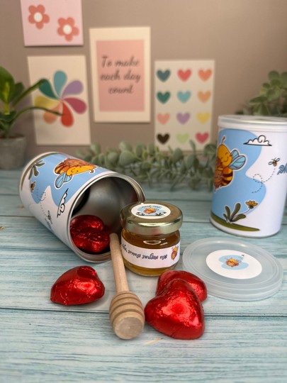 מדבקות מיתוג עגולות 28 | מדבקות TIKETA | מדבקות עגולות