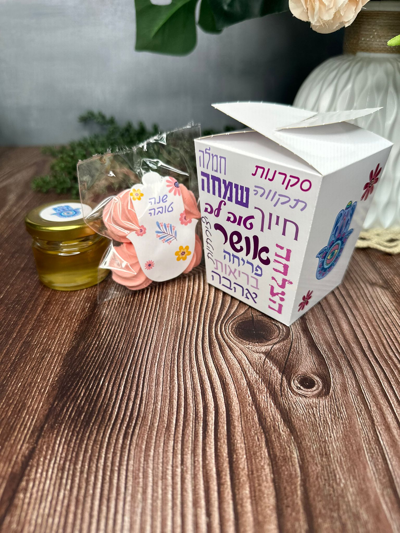 קופסת נודלס למיתוג אישי- TIKETA